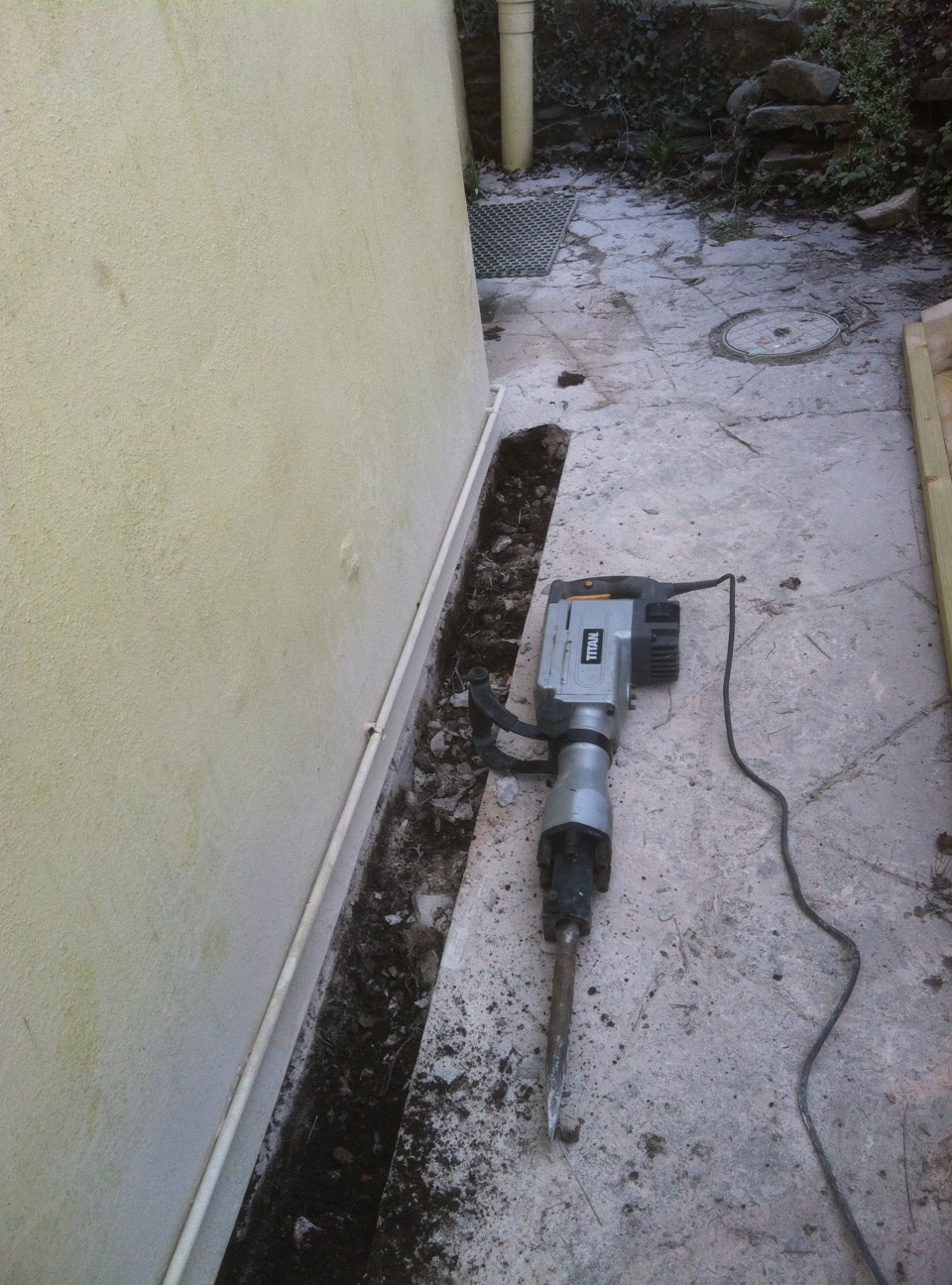 REDUCING HIGH EXTERNAL GROUND LEVELS – Welcome to Complete ...